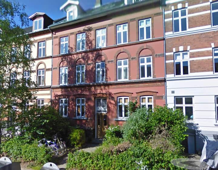 Lys Og Lækker Lejlighed Med Solrig Altan - Aarhus