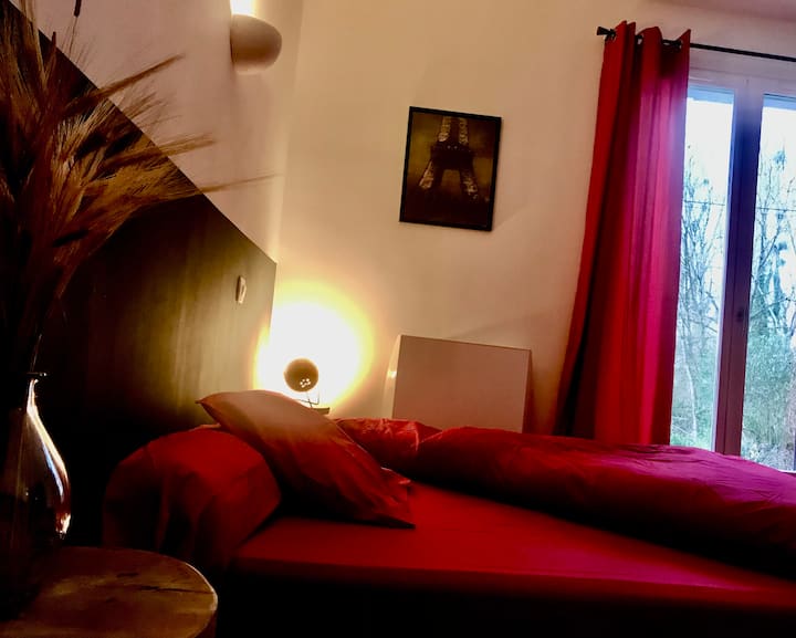 Maison En Bord De Rivière,
20 Km De Paris, Rer D - Brie-Comte-Robert