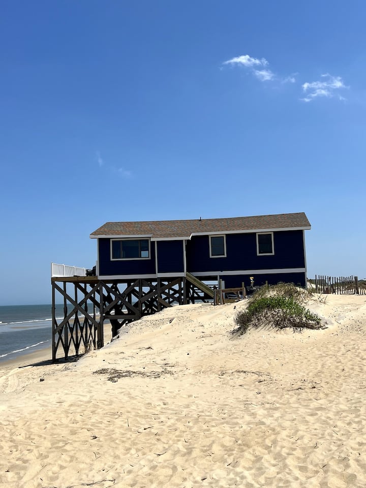 Oceanfront!2025 Reno!sleeps 8! Dogfriendly! Mp19.5 - 내그스 헤드