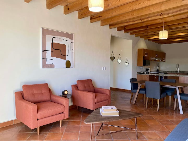 Cozy 2 Bd 2.5 Ba Villa With Pool, Jacuzzi, Garage - San Miguel de Allende