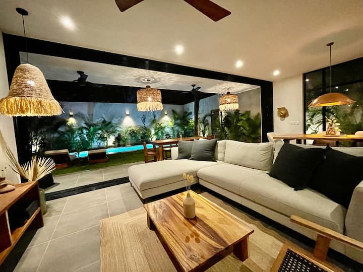 Modern 3br Villa-power Back Up/xl Pool/rooftop/bbq - Tulum