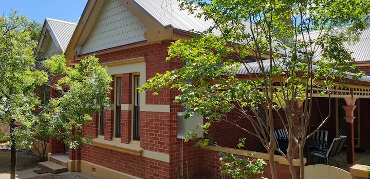 Grand Federation Home East Tamworth - Walk To Cbd - Tamworth