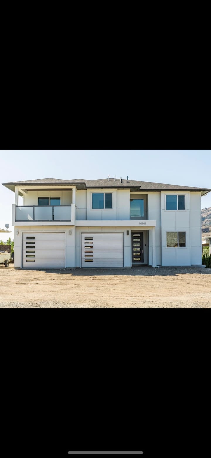 Private 2br Suite With Balcony & Bbq In Osoyoos - Osoyoos
