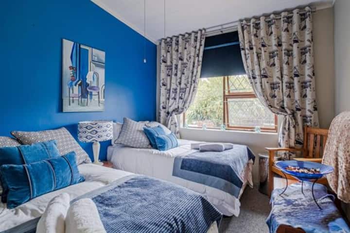 Cheerful 3-bedroom Townhouse On Sundays River - 