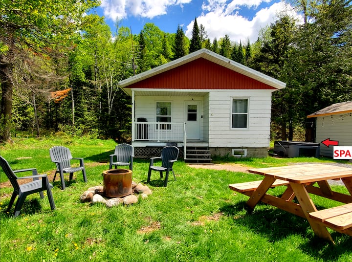 Chic Shack Avec Spa Près De La Forêt! Relax Time! - Charlevoix Regional County Municipality