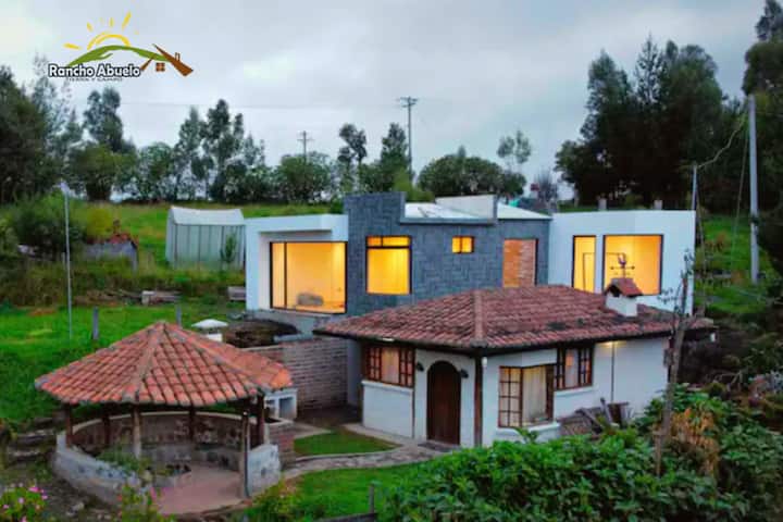 Casa De Campo Moderna Con Chimenea, Bbq Y Tina - Cayambe
