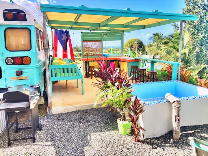 Romantic Ocean View Bus With Pool - Aguada