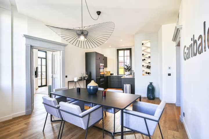 Appartement Luxueux Place Garibaldi - Castel Plage - Nice