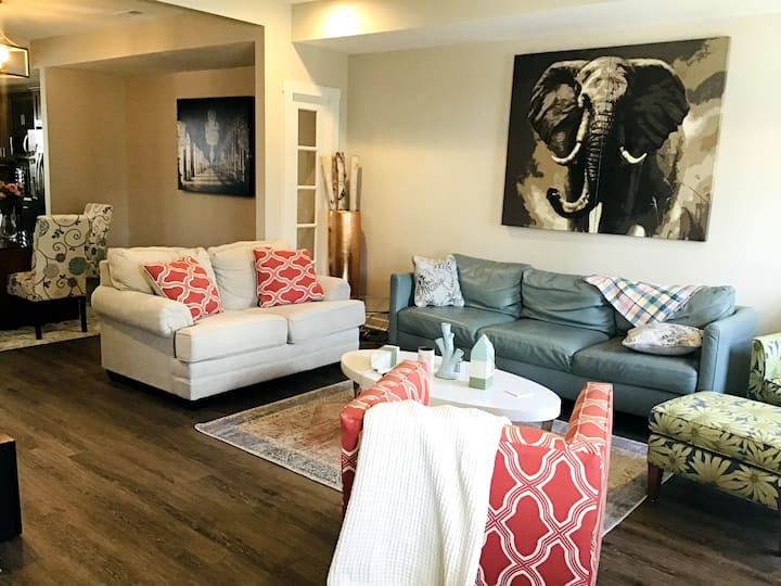Bourbon/derby City: Modern-newly Built-entire Home - Louisville, KY