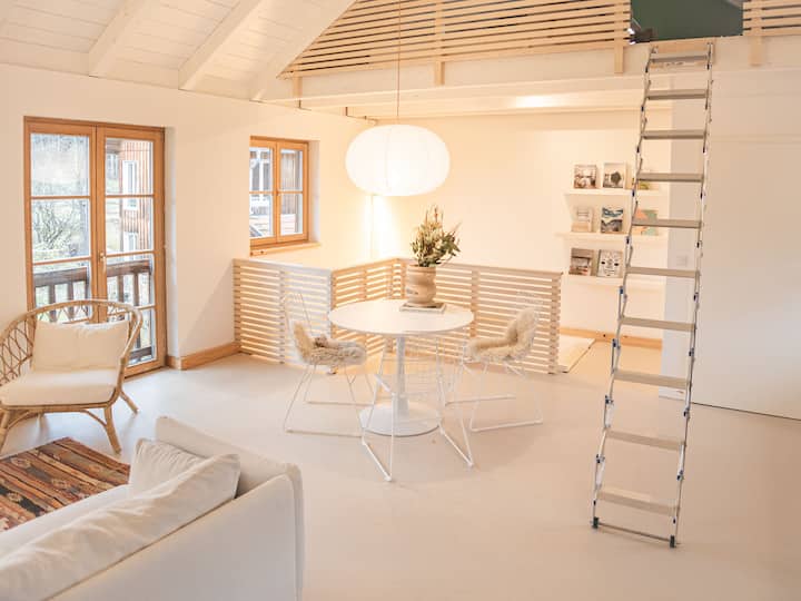 Idyllisches Design Mühlhaus Am Bach In Der Natur - Bernried am Starnberger See