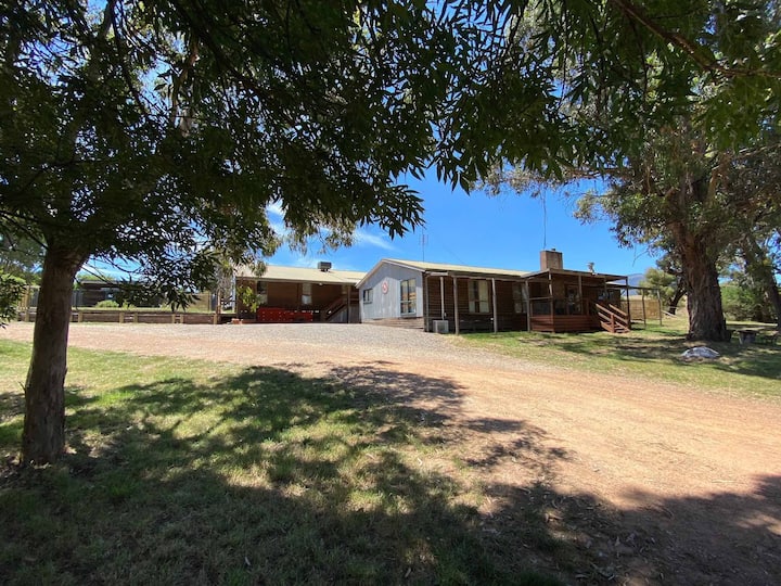 Merrijig Lodge, Perfect High Country Base - Merrijig