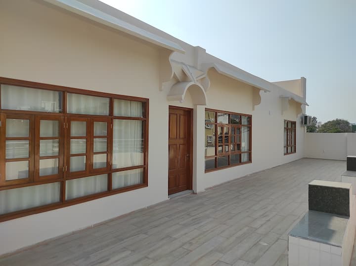 4-bhk Penthouse , Banjarahills Road No 9 Stonehome - Hyderabad