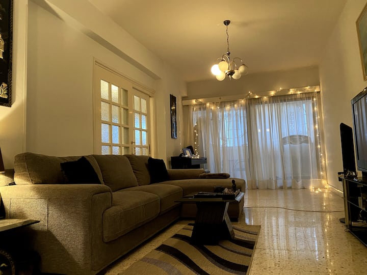 Comfortable 2br Apartment & Office & Fitness Room - Nicosie