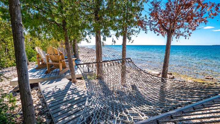Tobermory Waterfront Cottage @ Singing Sands Beach - Tobermory