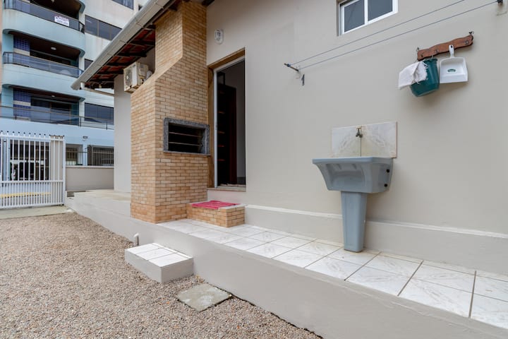 Residencial Bici, "Casa Nova" 1 Dormitório - Bombinhas