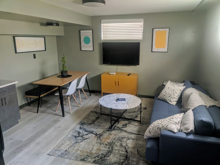 Stylish 1br City Getaway With Modern Touches - Staten Island, NY