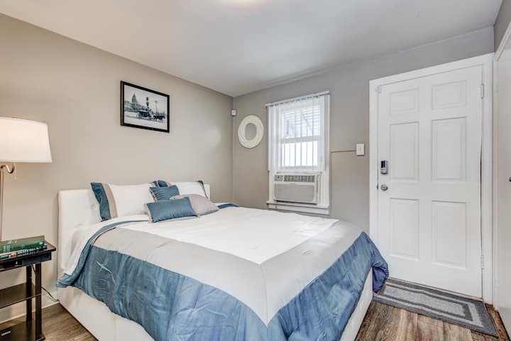 Boutique Studio In Olde Town | Walk To Light Rail - Westminster, CO