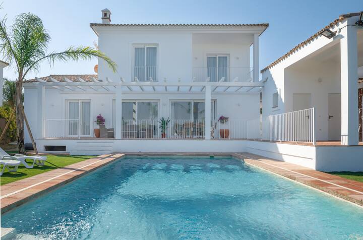 Villa Girasol Con Piscina Privada Y Jardín - Benalup-Casas Viejas