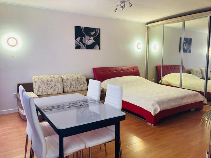 1001 Nights On Sommer Apartment - Kaliningrad
