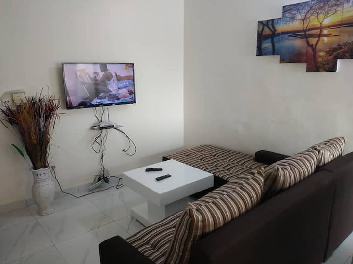 Entrée Privée-appart Haut Standing *Fibre Optique* - Cotonou