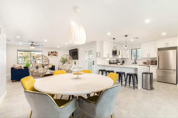 Crestwood Charm - Free Heated Pool & Hot Tub - Scottsdale, AZ