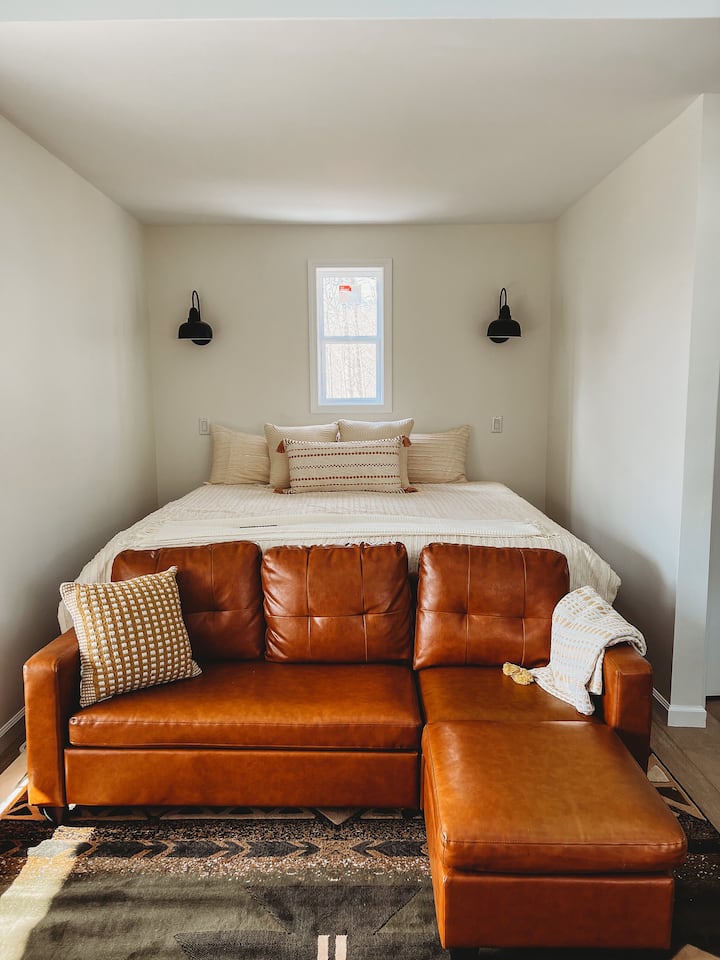 Luxury Creekside Cottage ~ 15 Min To Downtown - Zionsville, IN