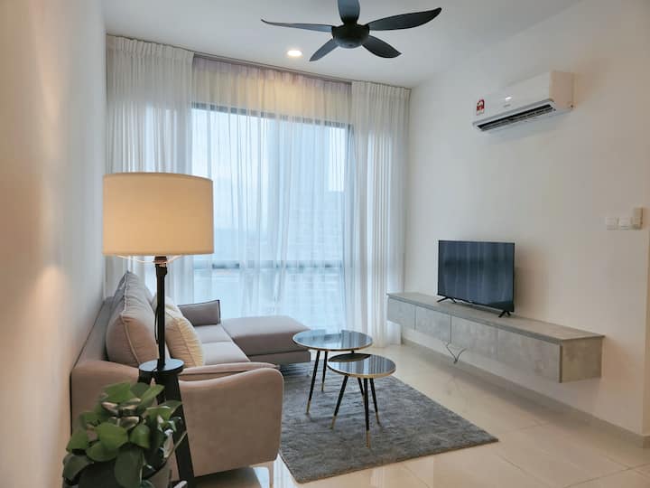 Sks Pavillion Suites@one Bedroom, Jb Town Near Ciq - Johor Bahru