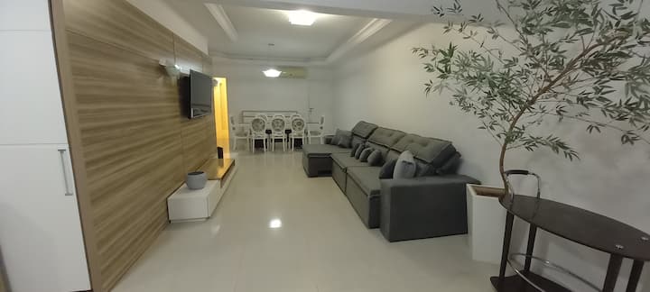 Ap Completo 2 Quadras Da Praia, óTima Localização. - Balneário Camboriú
