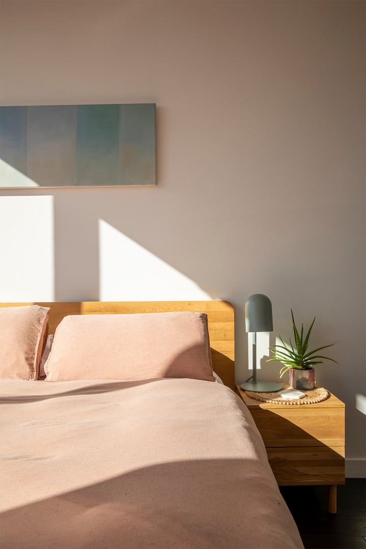 Quiet Top Floor, 270° City Views – Steps To Smith - Melbourne