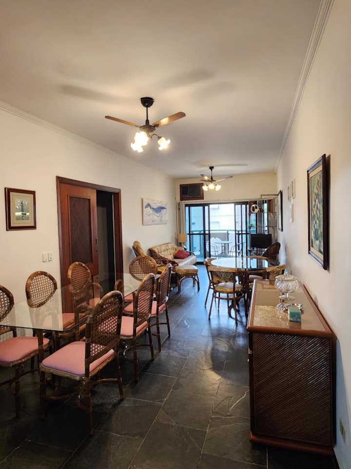 Apartamento Espaçoso No Melhor Da Enseada - Guarujá