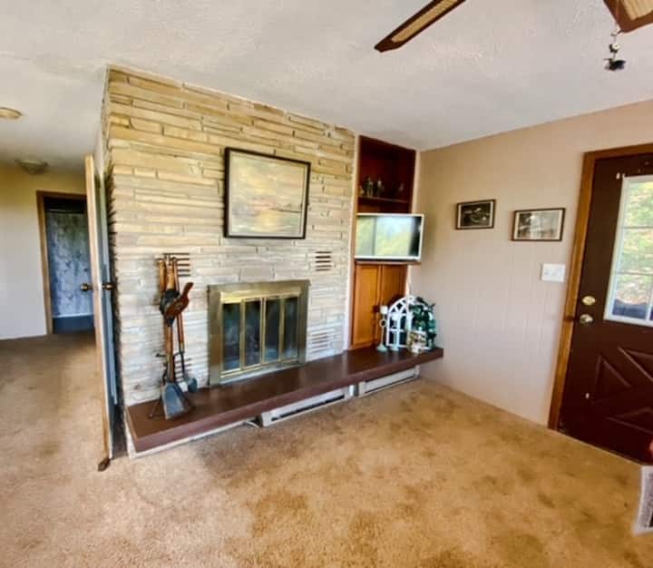 Relax And Recharge At The Spot - Kansas