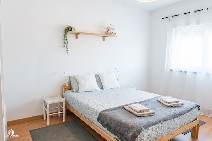 By Santa | Apartamento Encantador Perto Das Praias - Torres Vedras