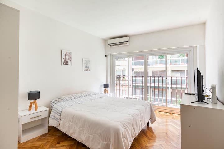Hermoso Departamento En Recoleta - Buenos Aires