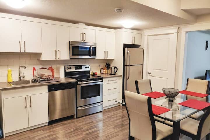 The Aurora Sensation- 1 Bedroom Suite - Fort McMurray