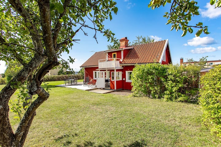 Familjevänligt, 1,5 Km Från Astrid Lindgrens Värld - Vimmerby