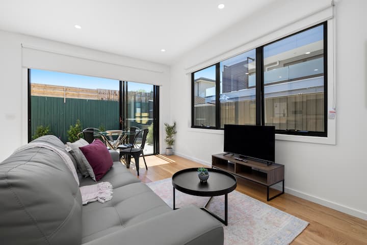 Domi Rentals - The Moorabbin Townhouse - 멜버른