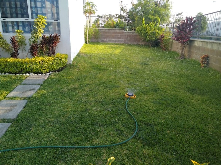 Estupenda Casa Con Piscina, Y áReas Deportivas. - Xochitepec