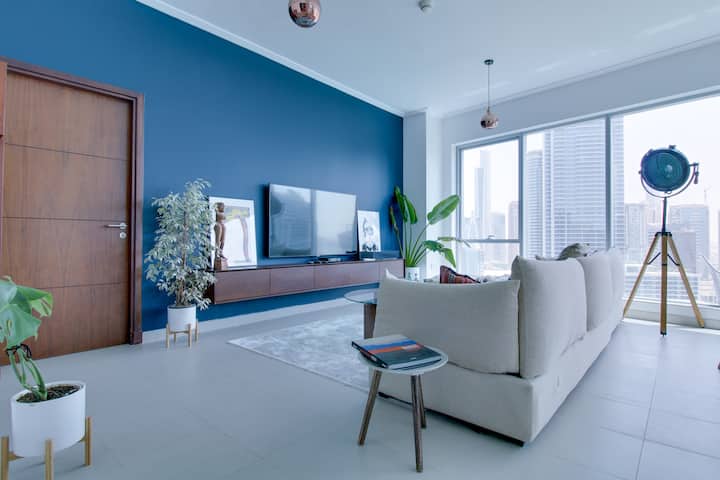 Across The Beach, Spacious 2br & Full Marina View. - Dubai