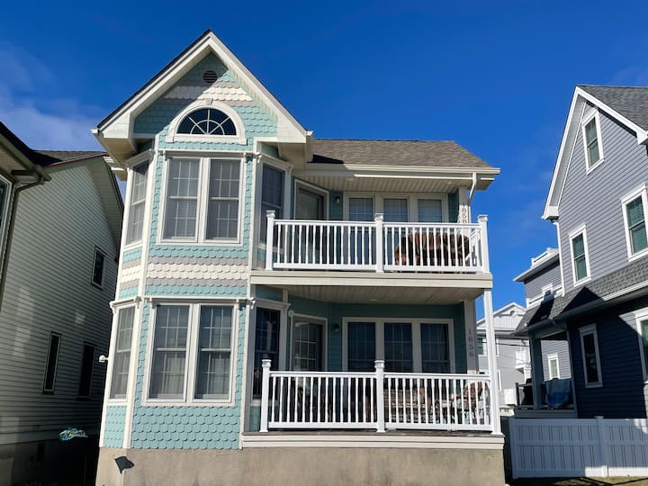 Ocean City!
3 Bedroom
2 Bathroom
Minutes To Beach! - Ocean City, NJ