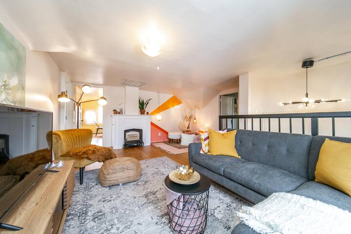 500+ Edmonton Vacation Rentals | Houses and Apartments | Airbnb