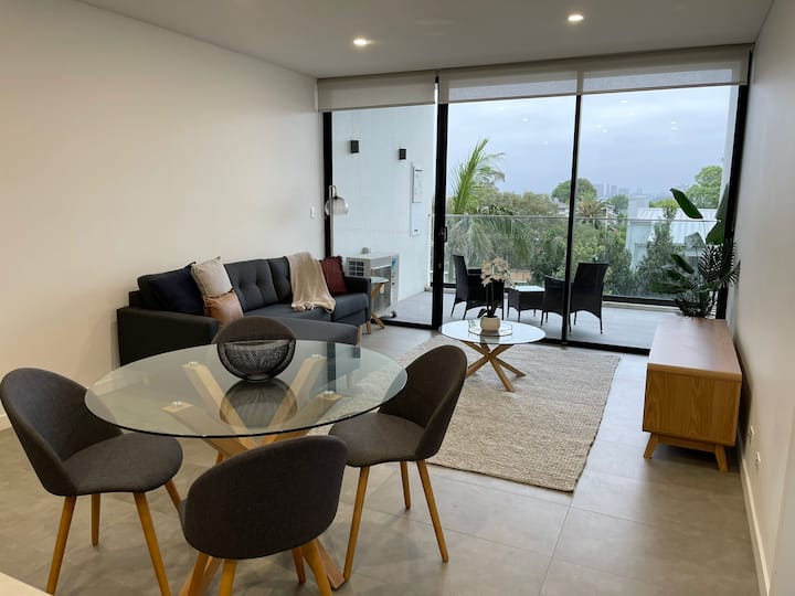 G01 New Luxury 2 Bedroom With Views - Ryde