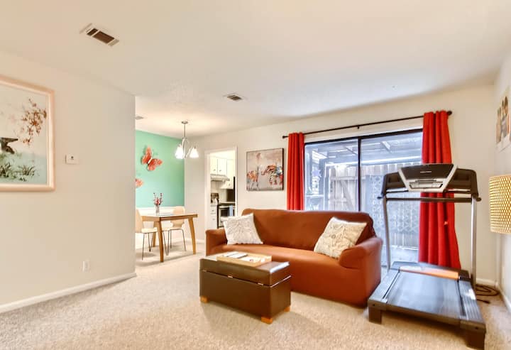 Rare Find - 700 Sq Ft 1-bdr Townhouse In Nw Austin - Austin, TX