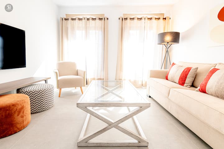 Apartamento Nuevo De 2 Dormitorios Plaza Mayor - 카세레스