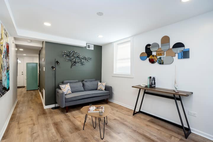 Trendy Chicago Apartment - Free Parking Spot - Ravenswood - Chicago