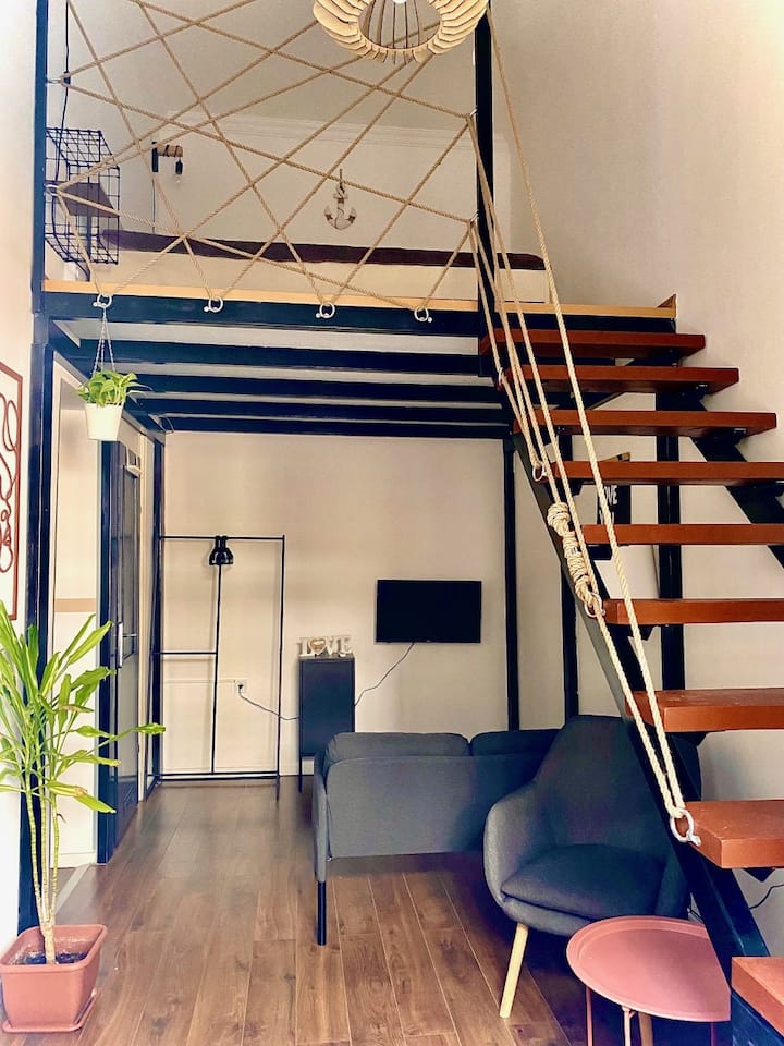 Adorable Little Apartment For Exploring The City - Budapest