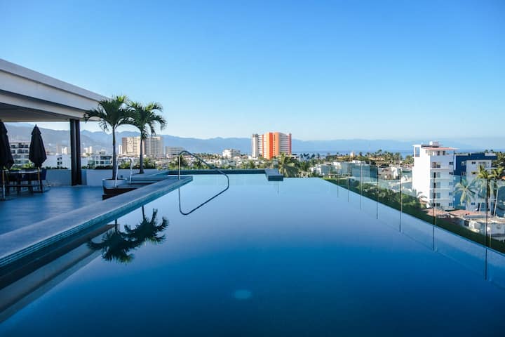 Brand New Condo With Rooftop Pool And View On Pv - Puerto Vallarta
