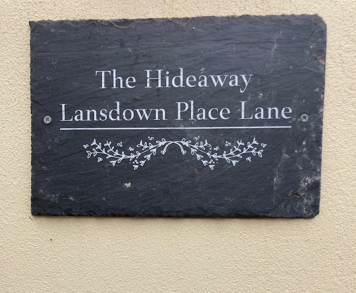 The Hideaway. 1 Bed Cheltenham Apartment Sleeps 4 - Cheltenham