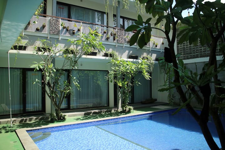 Adorable 1-bedroom Guesthouse With Pool #C3 - ジョクジャカルタ