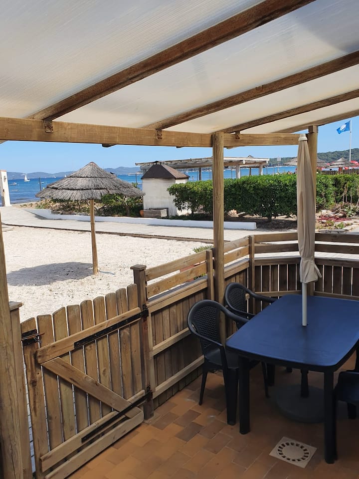 Appartement, Face à La Mer, Les Pieds Dans L'eau - Île de Porquerolles