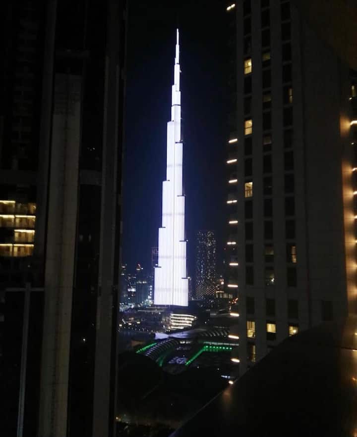 Burj Khalifa View! 2 Min Walk To Dubai Mall Entry. - Dubai